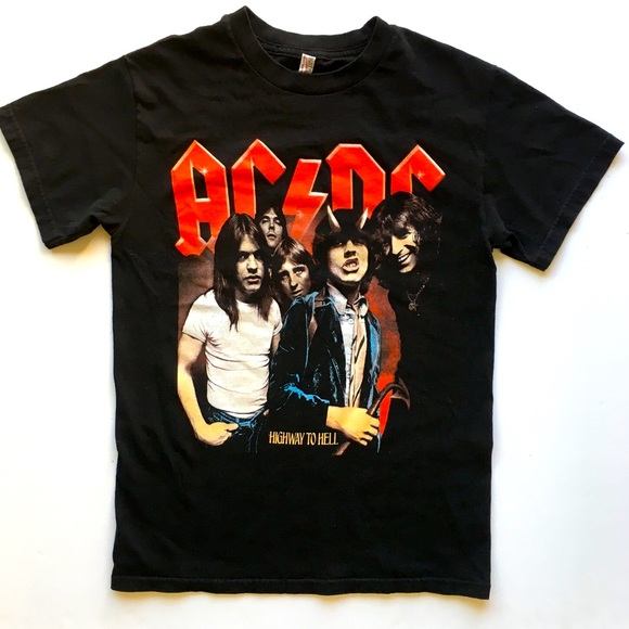AC/DC | Tops | Acdc Graphic Band Tee Shirt In Black T Shirt Size Small ...
